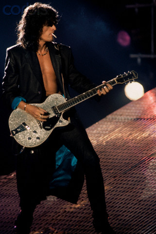 Joe Perry picture