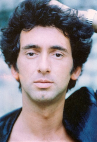 Picture of Jona Lewie