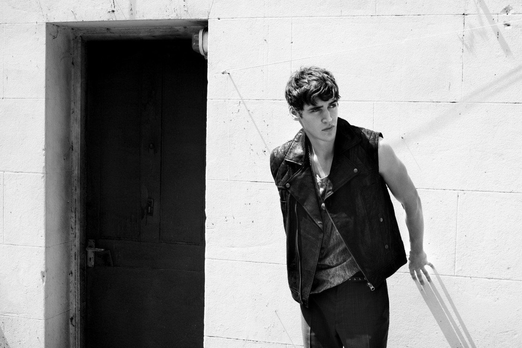 Picture of Isaac Carew