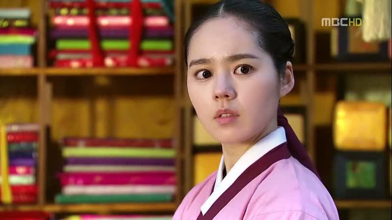 MOON EMBRACING THE SUN image
