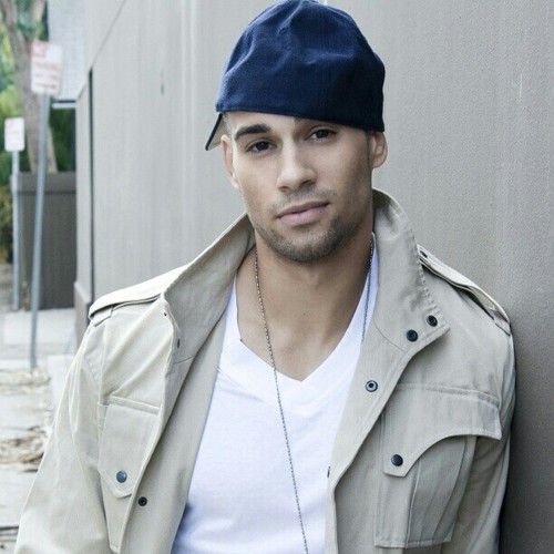 Picture of Nick Denbeigh