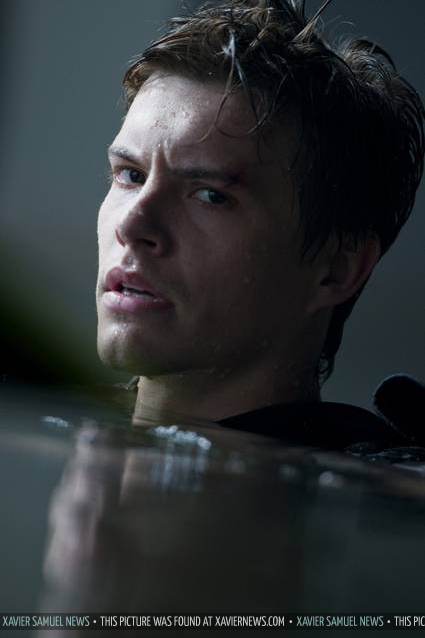 Xavier Samuel picture