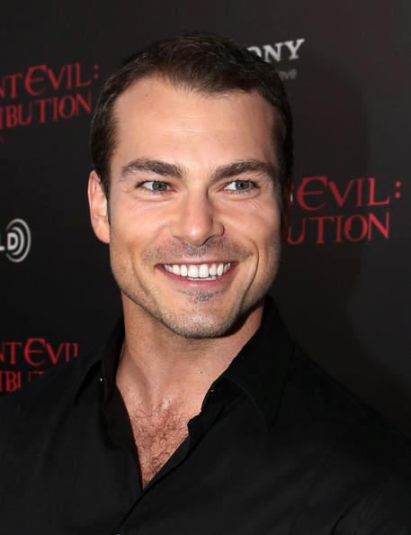 Picture of Shawn Roberts