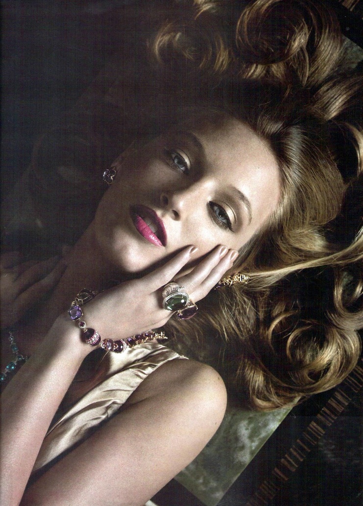 Picture of Azul Caletti