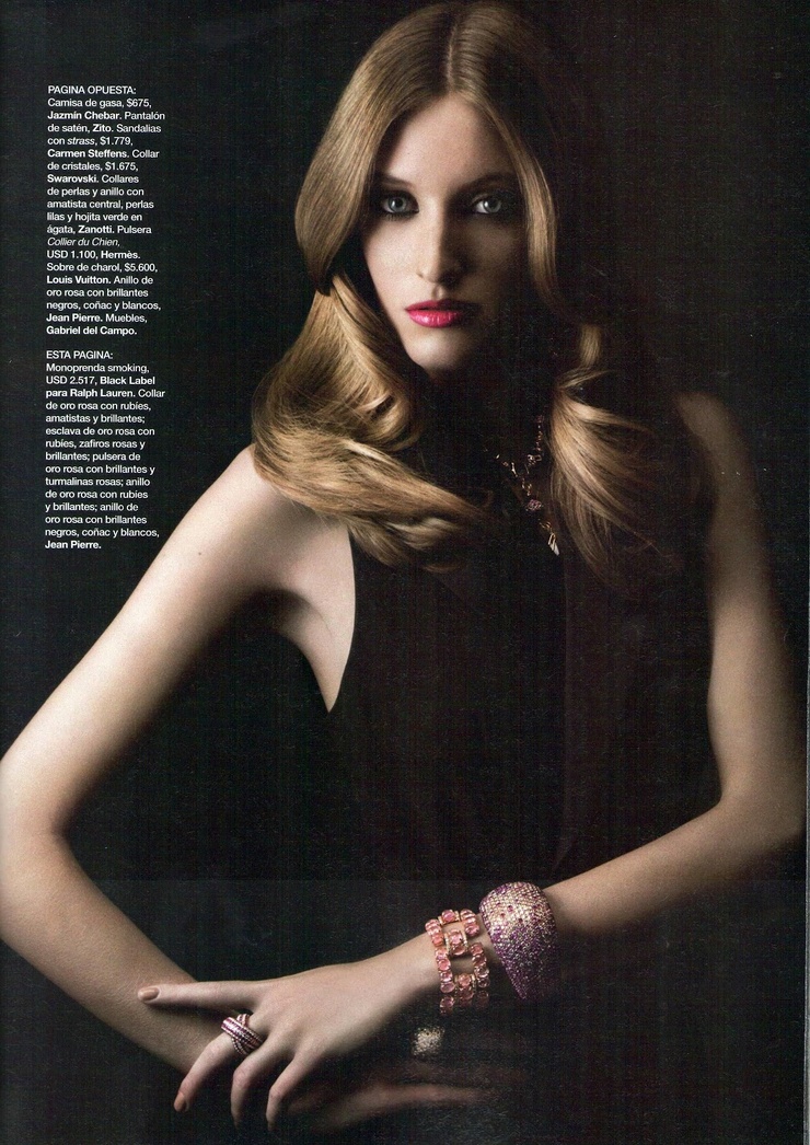 Picture of Azul Caletti