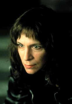 Amanda Plummer