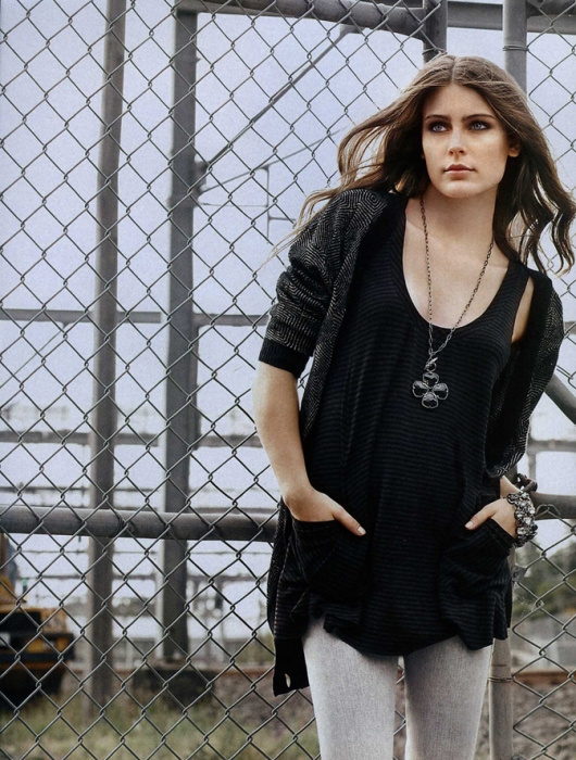 Picture of Ellie Ross