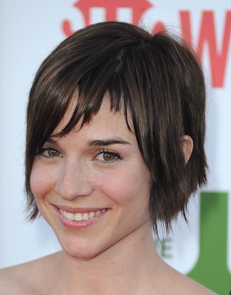 Picture of Renée Felice Smith