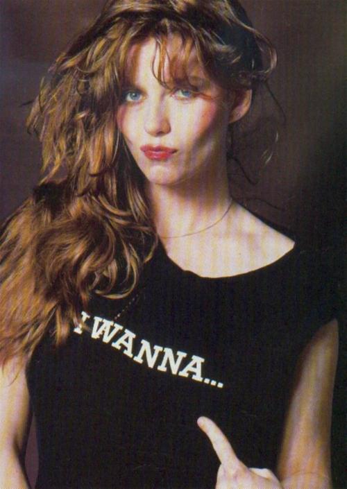 Bebe Buell image