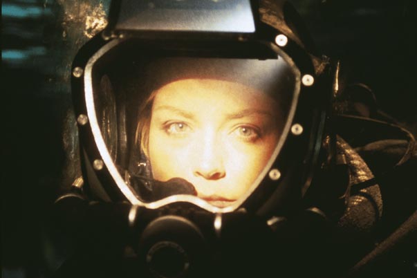 Sphere (1998) picture