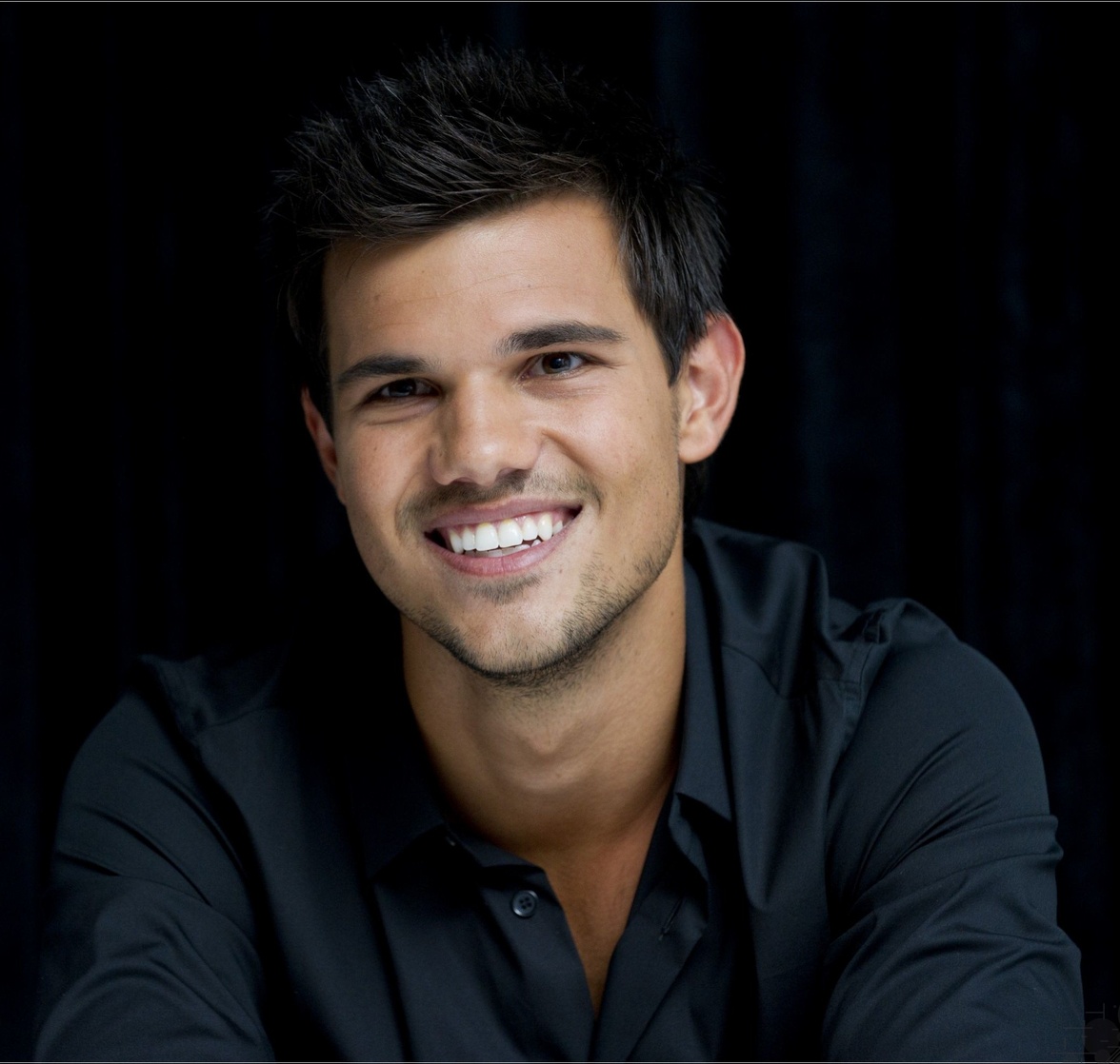 Taylor Lautner