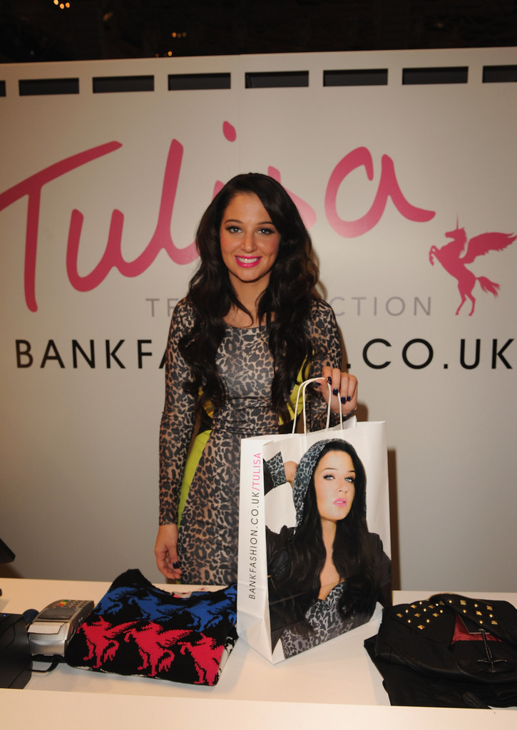 Picture of Tulisa Contostavlos