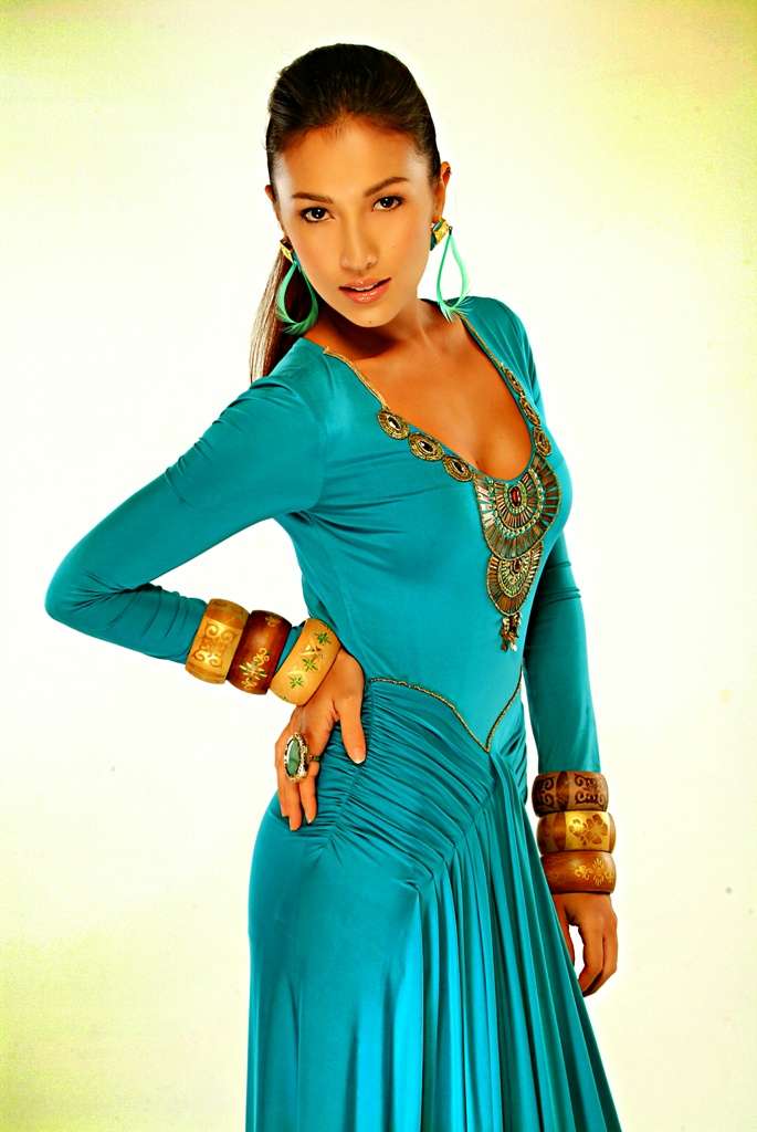 Picture of Solenn Heussaff