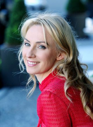 Image of Lisa McCune