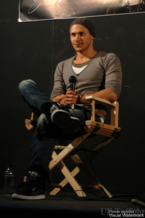 Picture of Alex Meraz