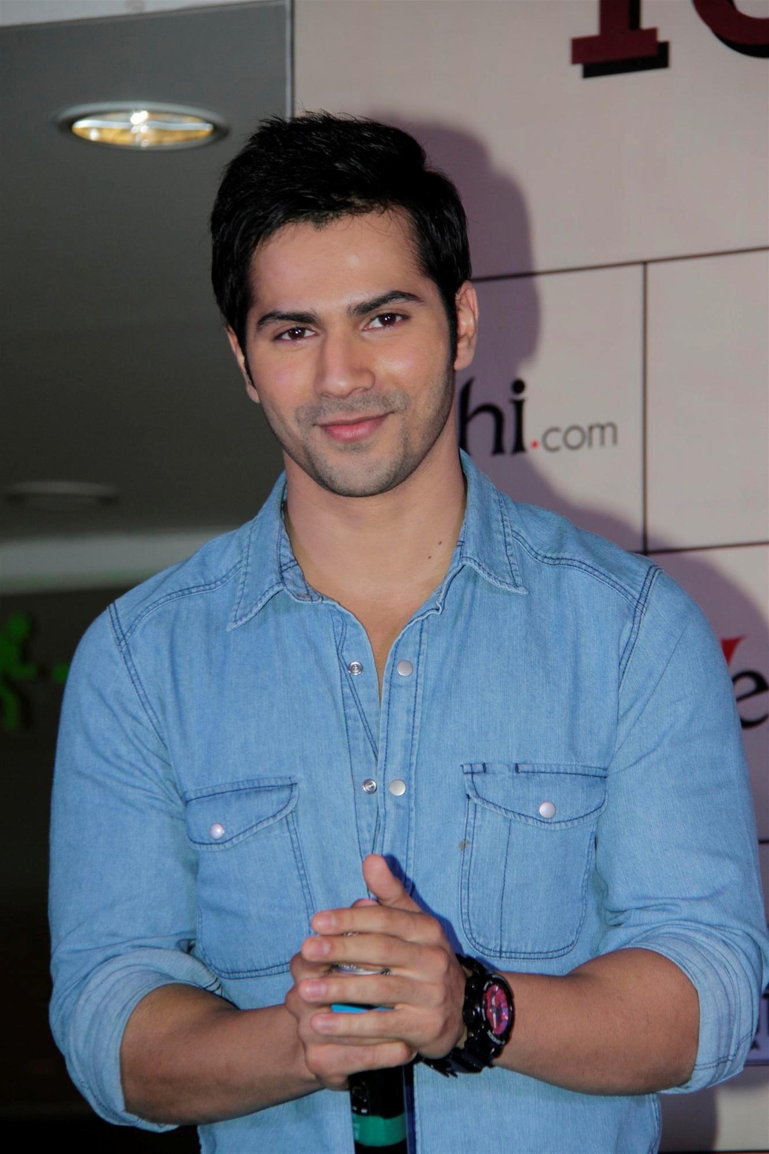 Varun Dhawan picture