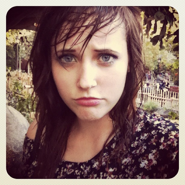 Image of Nicole Elliott