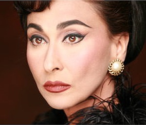 Picture of Cherie Gil