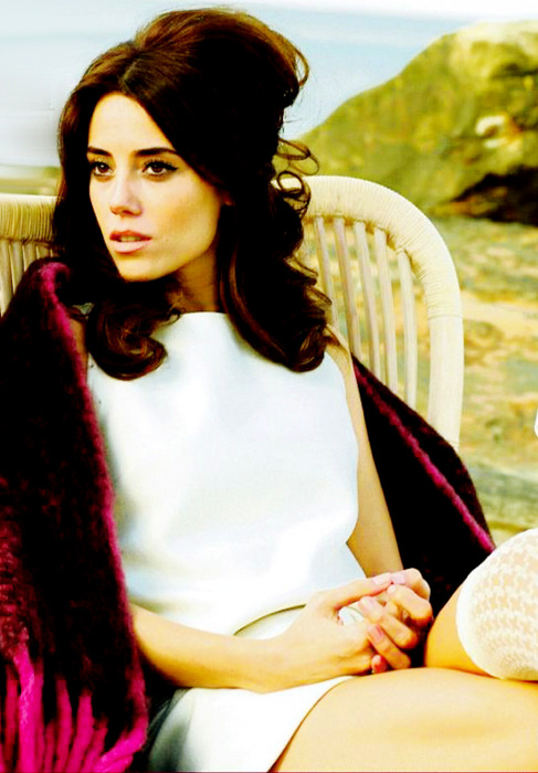 Picture of Cansu Dere