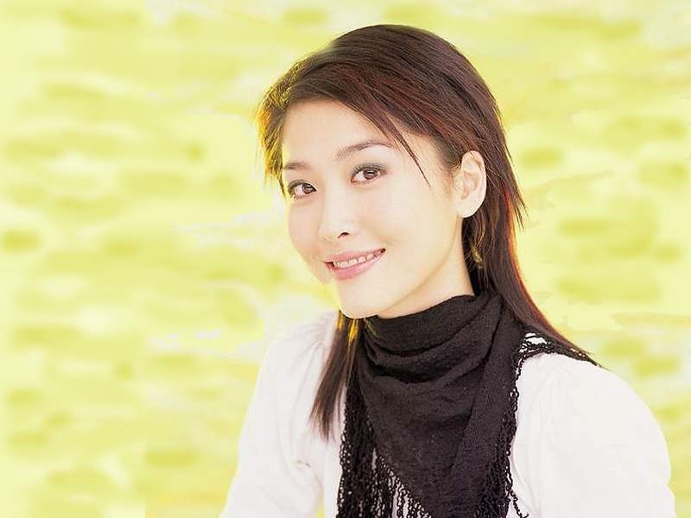 Picture of Niki Chow