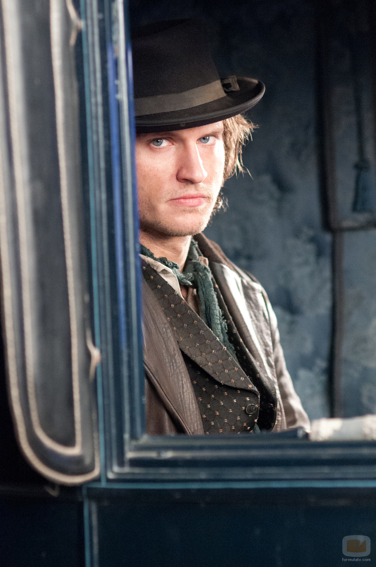 Picture of Tom Weston-Jones