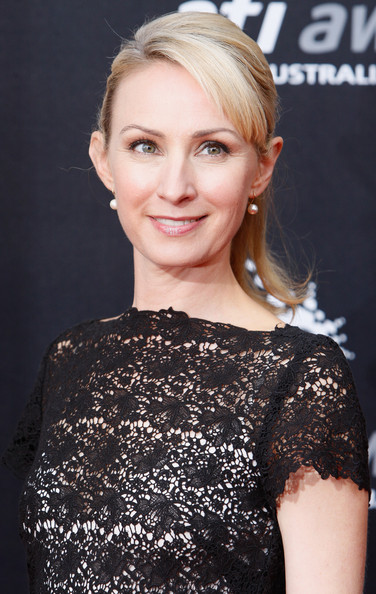 Picture of Lisa McCune