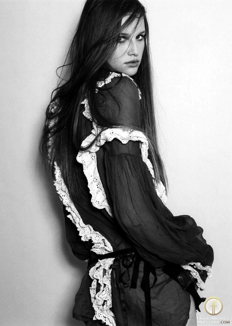 Picture of Cat Van Ee