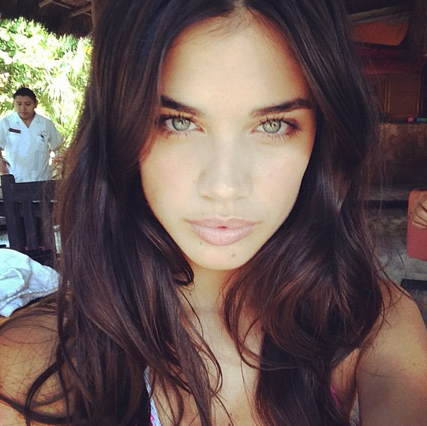 Picture of Sara Sampaio