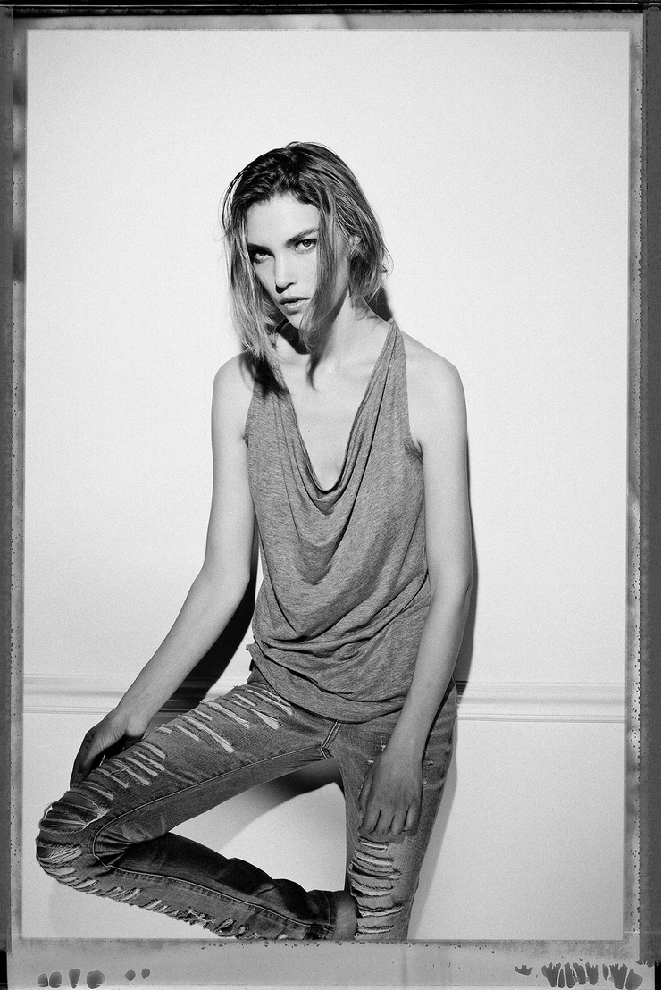 Picture of Arizona Muse