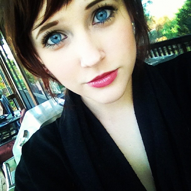 Picture of Nicole Elliott