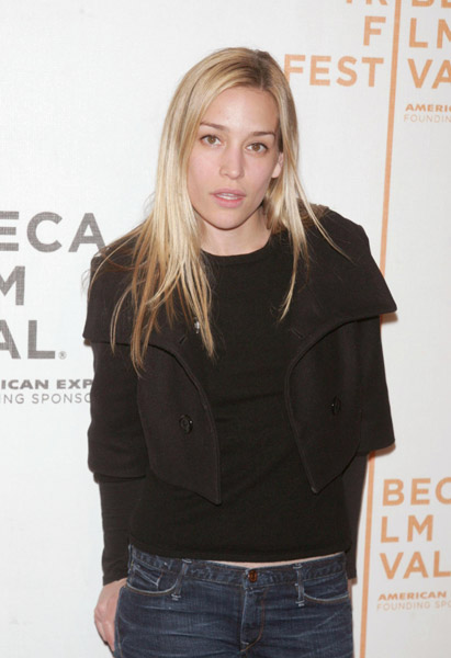 Picture of Piper Perabo
