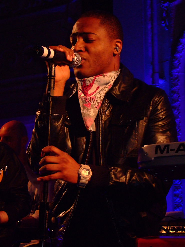Picture of Taio Cruz