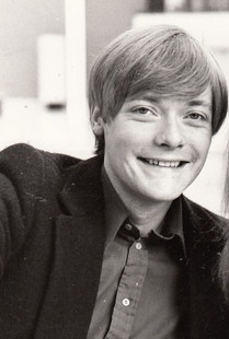 Picture of Simon Ward