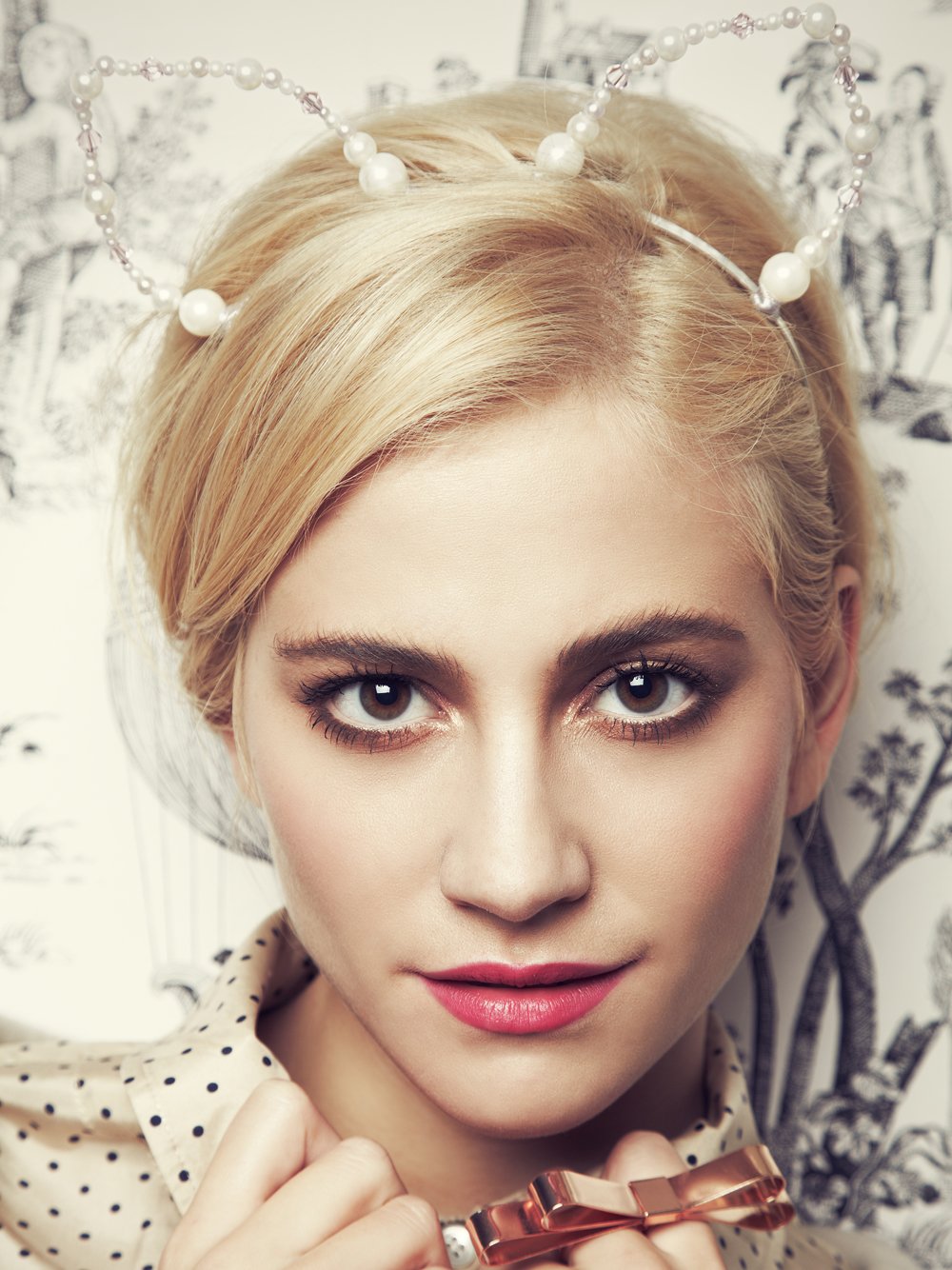 Pixie Lott picture