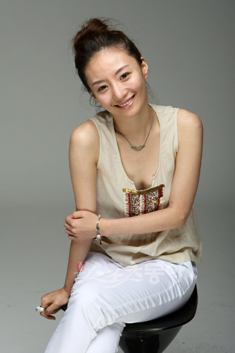 Eun-ji Jo image