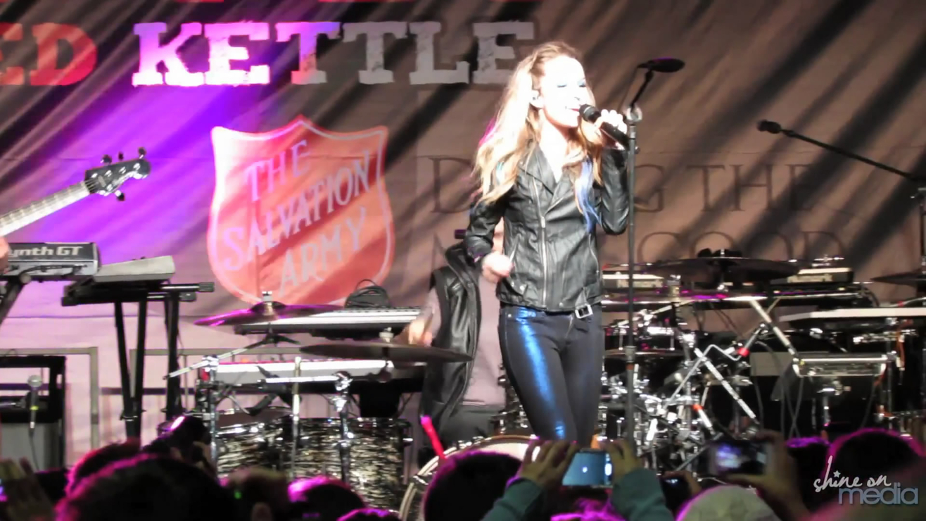 Picture of Bridgit Mendler