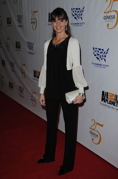 Victoria Stilwell picture