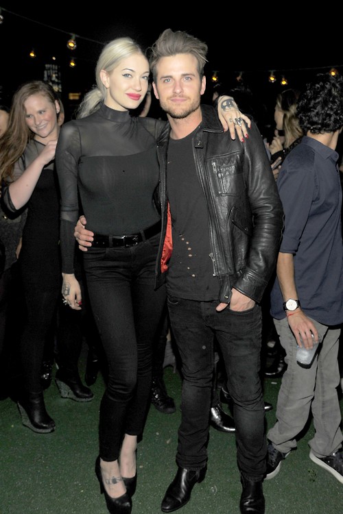 Picture of Porcelain Black