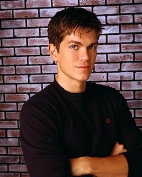 Picture of Steve Howey