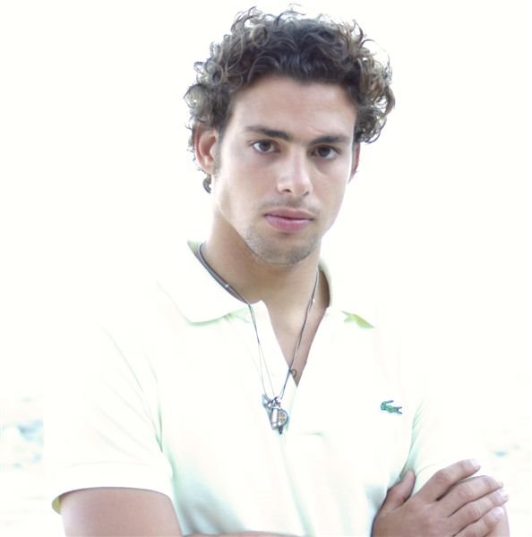 Picture of Cauã Reymond