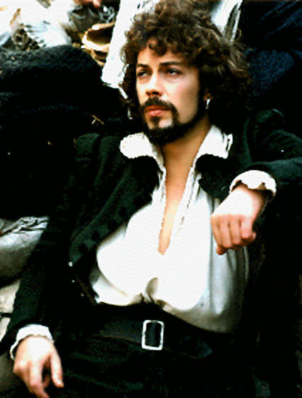 Tim Curry picture
