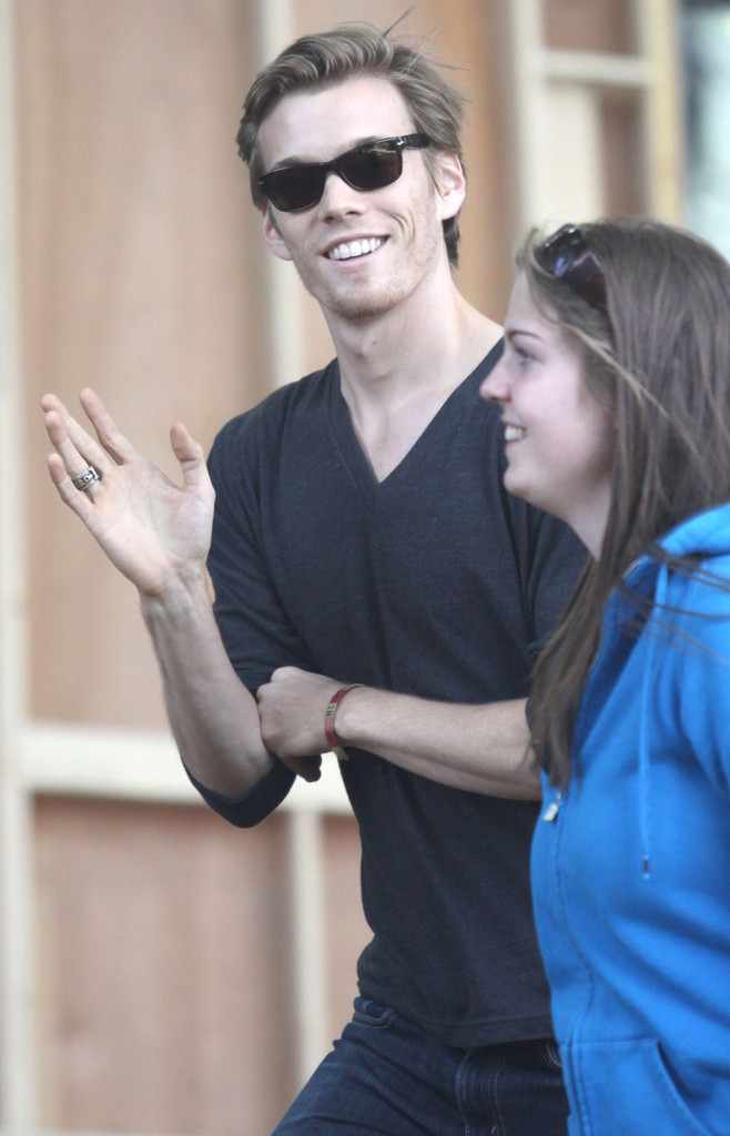 Picture of Jake Abel