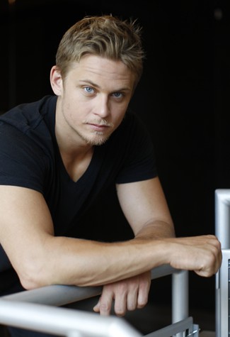 Picture of Billy Magnussen