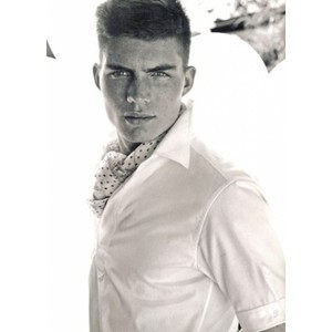 Picture of Zane Holtz