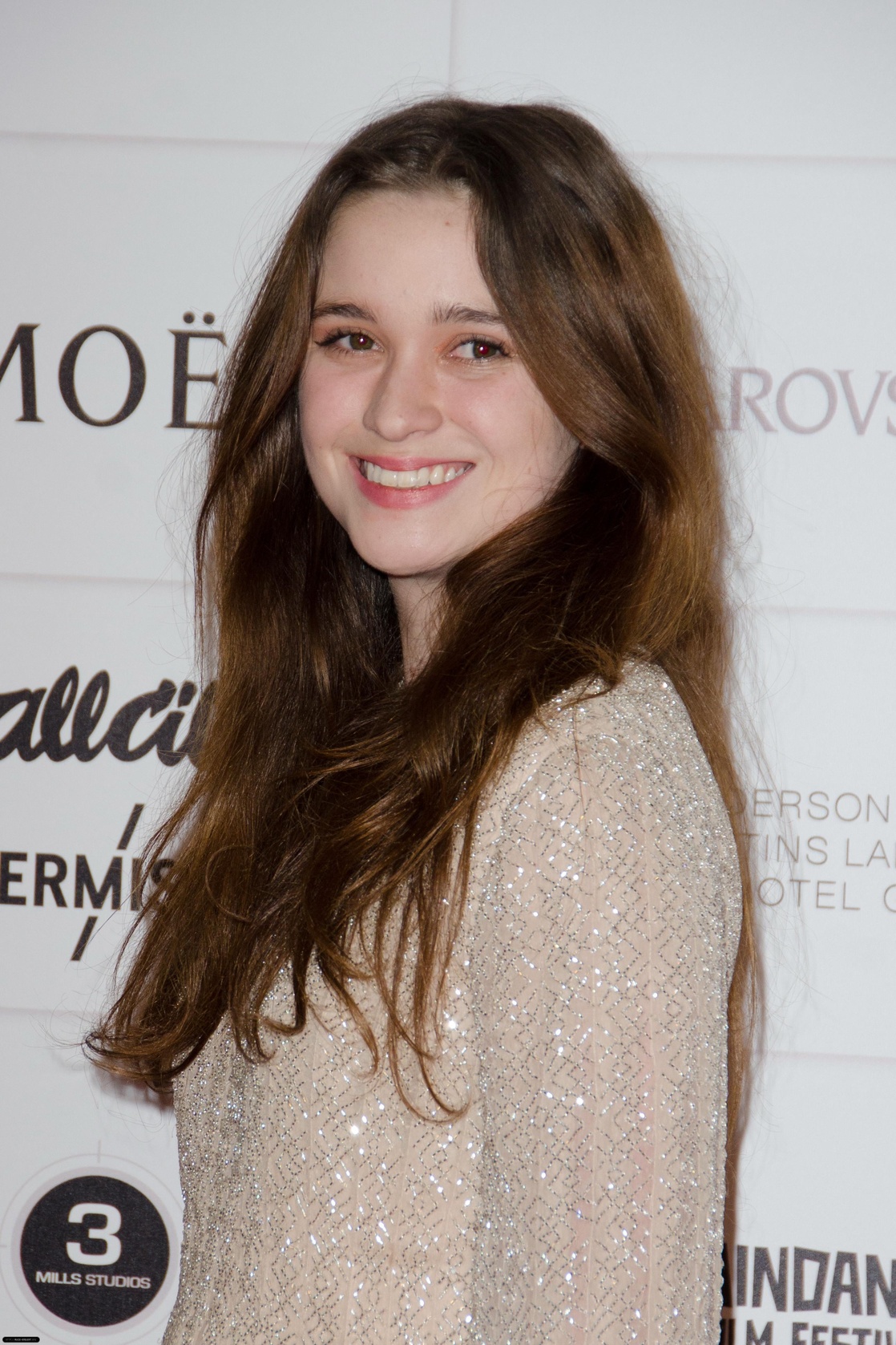 Picture of Alice Englert
