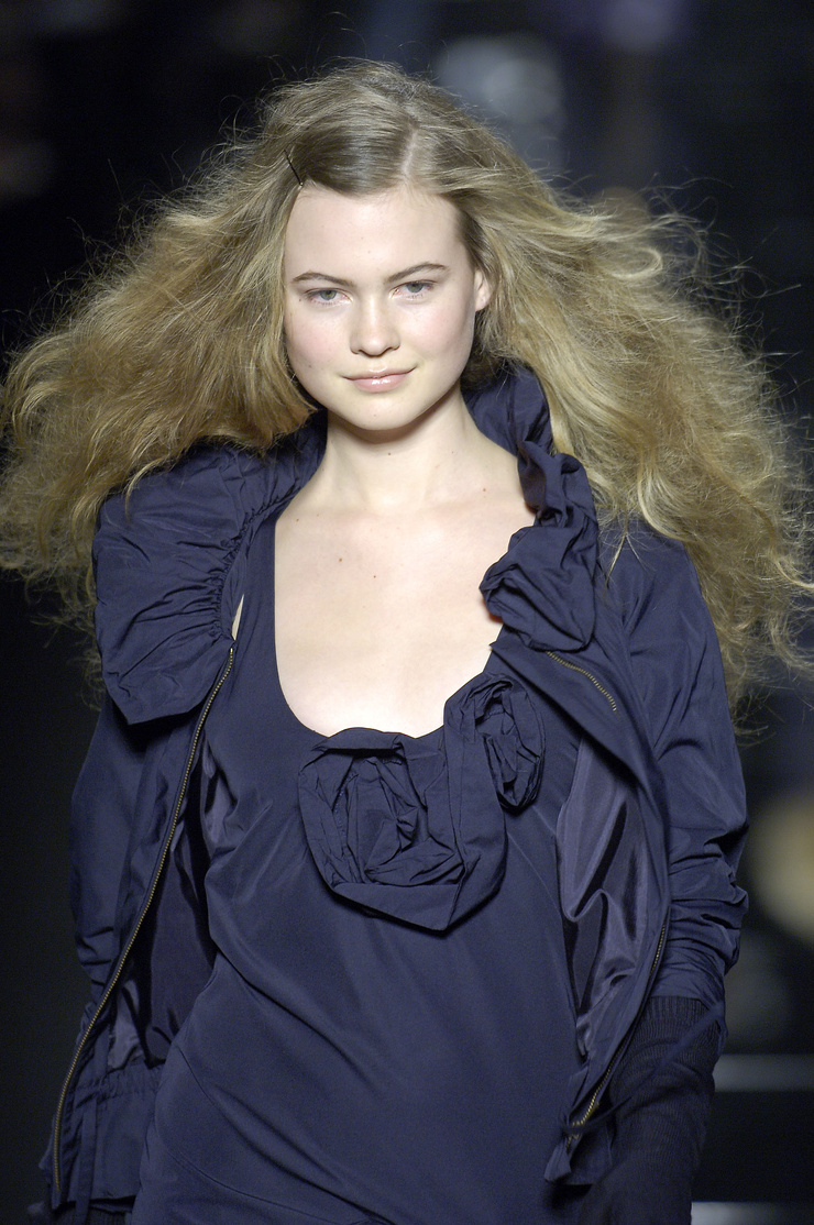 Behati Prinsloo image