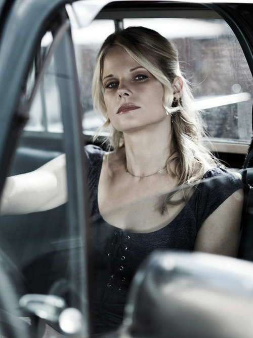 Picture of Joelle Carter