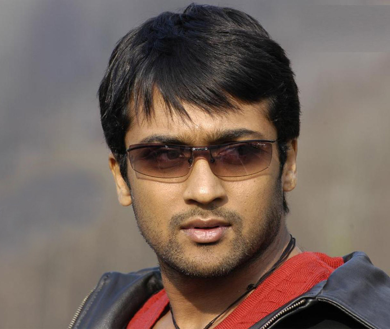 Suriya image