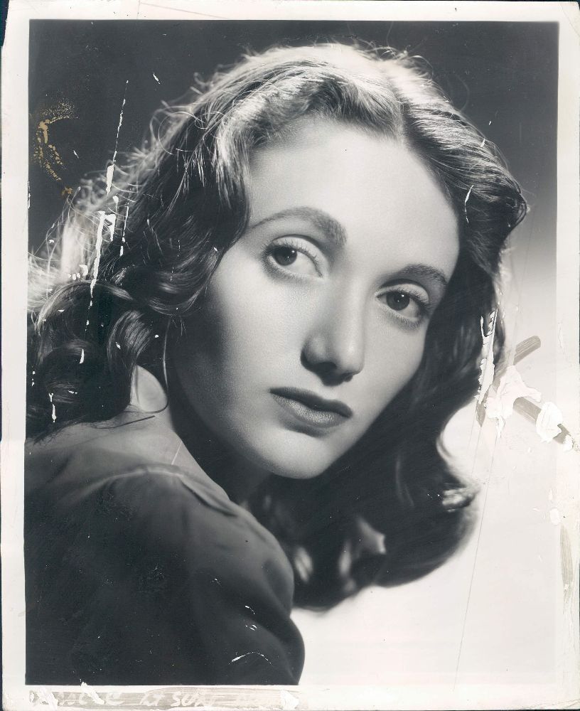 Picture of Olive Deering