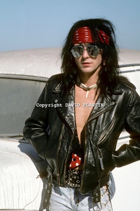 Picture of Phil Lewis